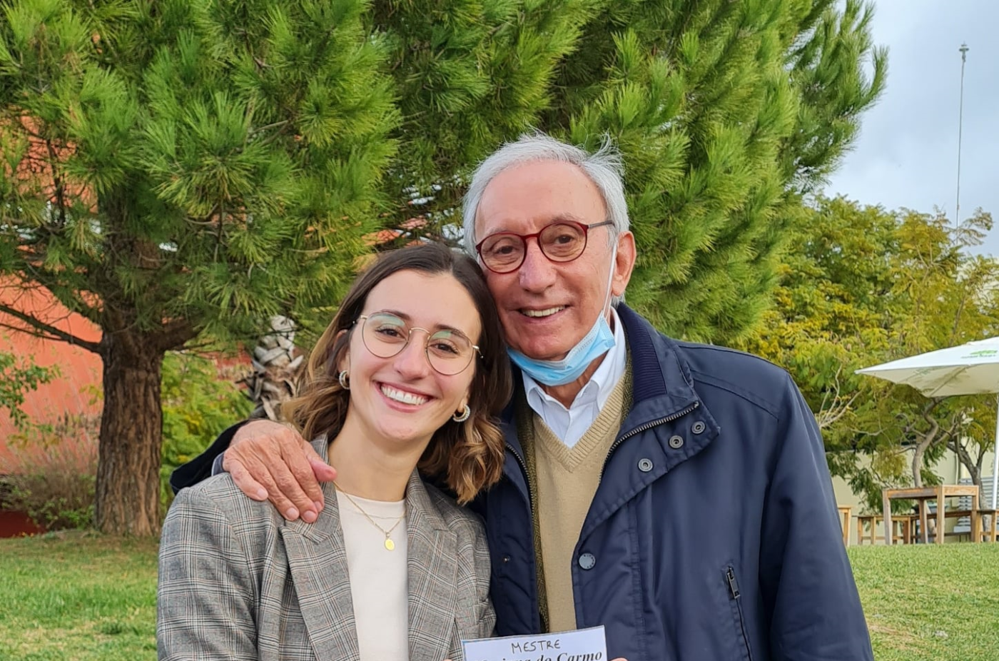 Júlio Isidro: filha recebe 19 valores na tese de mestrado em Medicina ...